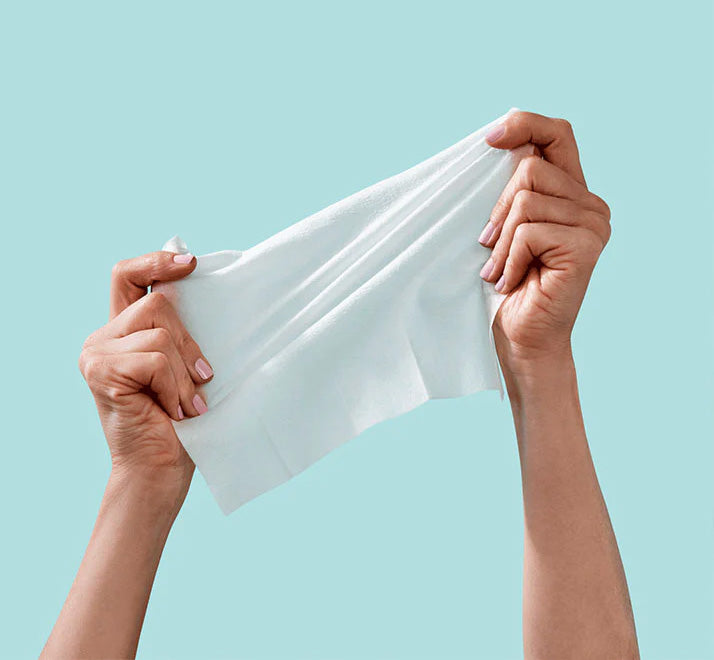 Natural Baby Wipes & Hard Case, Perfect gift for a newborn